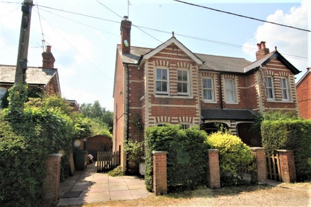 St. Johns Road, Mortimer Common, Reading, 4 bedroom, Semi-Detached